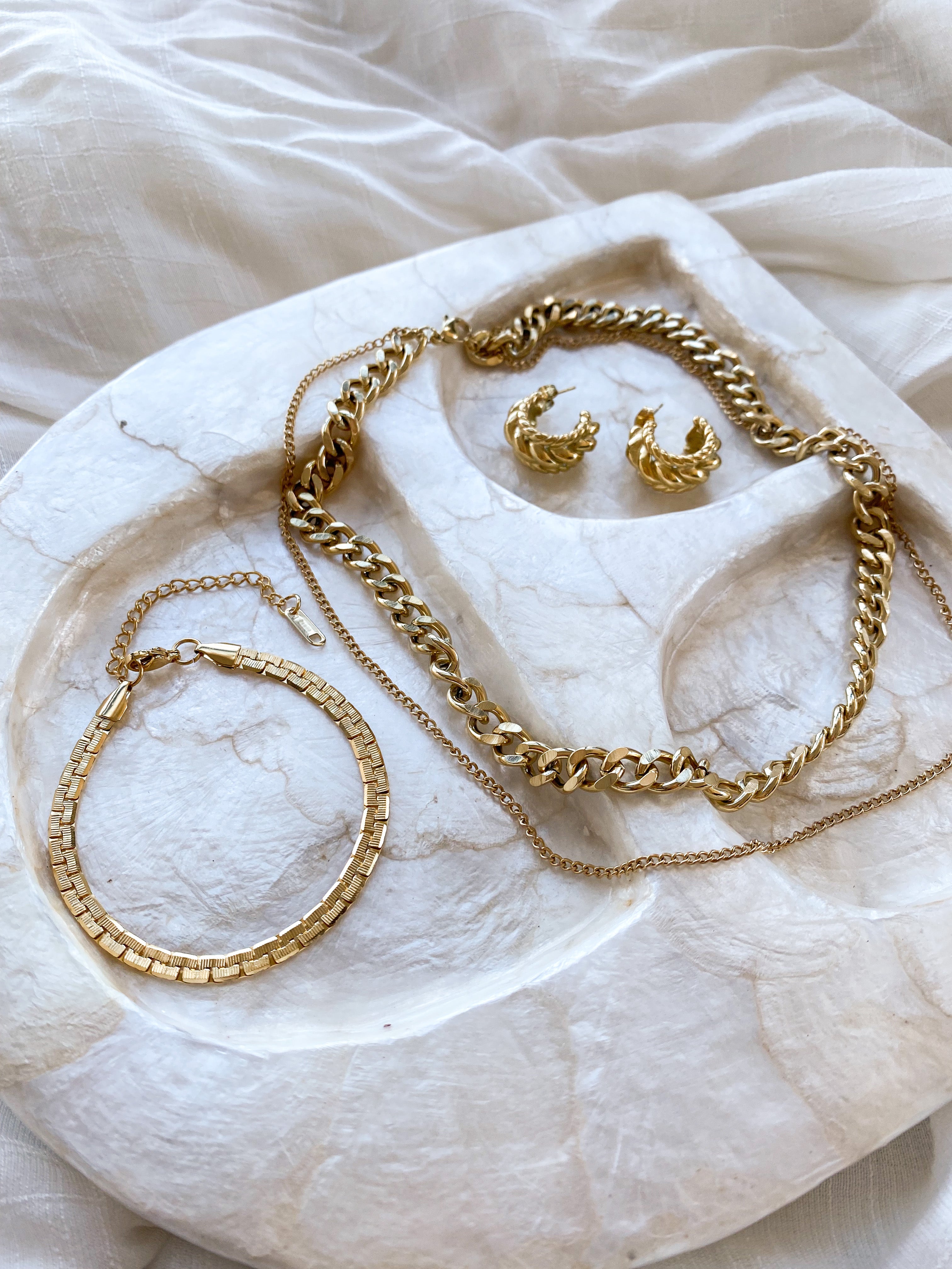 Axel 14k Gold Plated Necklace Set – Ayla and Oak